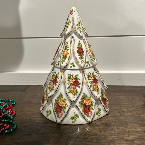 Royal Albert | Holiday | Vintage Royal Albert Tree Treat Jar | Poshmark